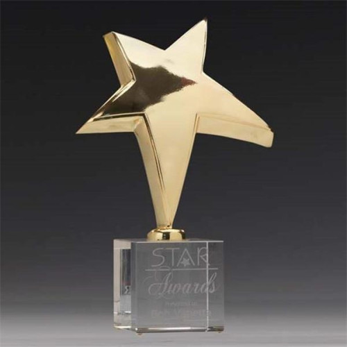 Rising Star Award | EverythingBranded USA